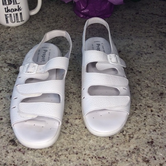 Propet | Shoes | Propet Breeze Walker Stylish Triple Strap | Poshmark